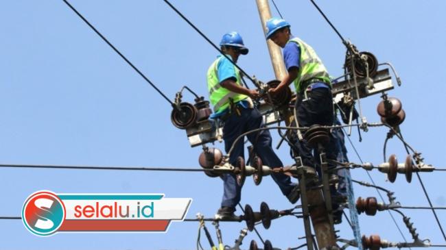 Emak-emak Menjerit, 3 Jam Lebih Listrik di Surabaya Timur Padam